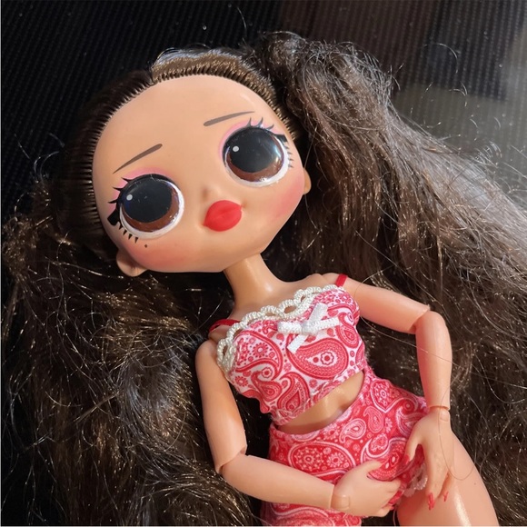 L.O.L. Surprise! | Toys | Lol Surprise Omg Doll Series 2 Busy Bb Can Do ...